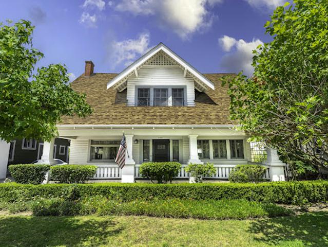 House with garden