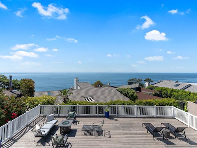Seaside house with terrace