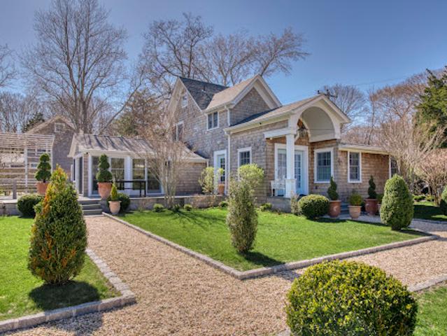 House with garden