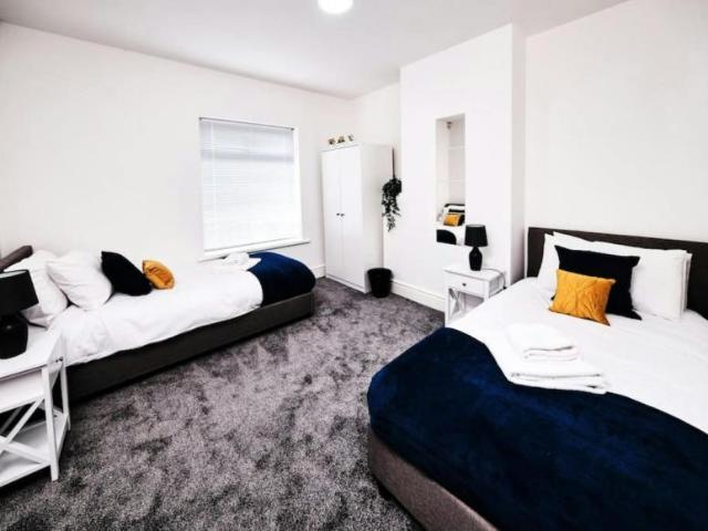 House 7 Bedroom For Rent Birmingham Birmingham 7350 ELS94641961