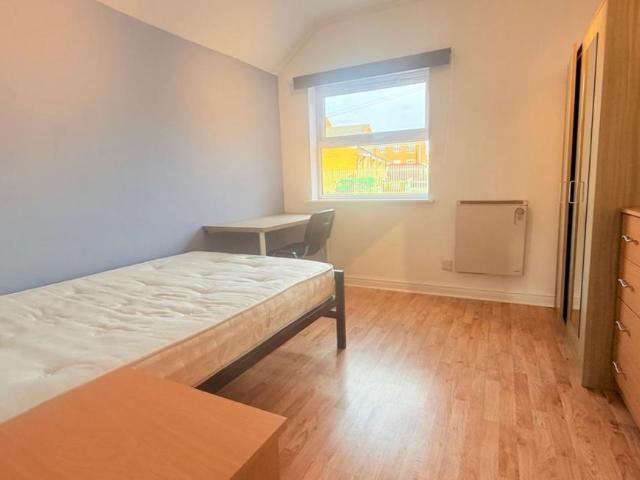 House 7 Bedroom For Rent Radford East Midlands 3120 ES99722391