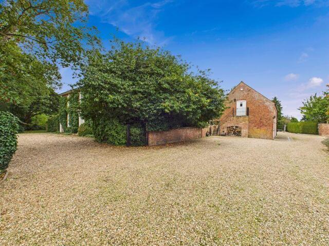 House 7 Bedroom For Sale Chapel Lane Chapel Lane 995000 ES98204614