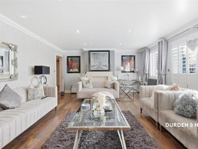 House 7 Bedroom For Sale Alresford Essex 1000000 ES100987974