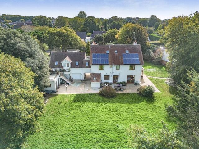 House 7 Bedroom For Sale Bognor Regis West Sussex 1400000 ELS101676824