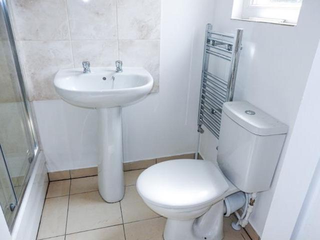 House 7 Bedroom For Sale Long Eaton Derbyshire 380000 ES100540616