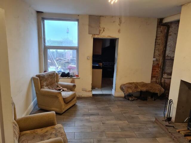 House 7 Bedroom For Sale Newton Derbyshire 280000 ES100398200