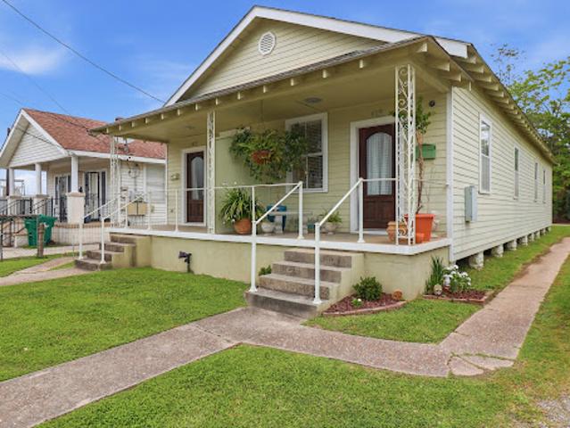 House with garden