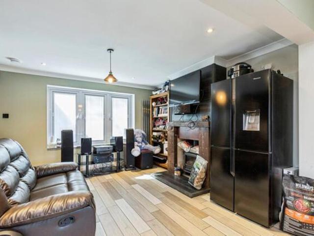 House 8 Bedroom For Sale Crawley West Sussex 750000 ELS98477639