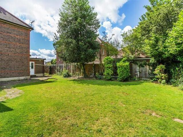 House 8 Bedroom For Sale Horley Surrey 1300000 ES99236878