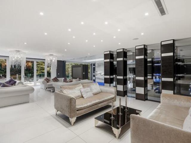 House 8 Bedroom For Sale London London 10500000 ELS99608084