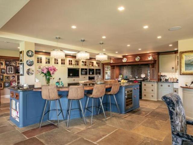 House 8 Bedroom For Sale Lancs Lancashire 3950000 ELS99572052