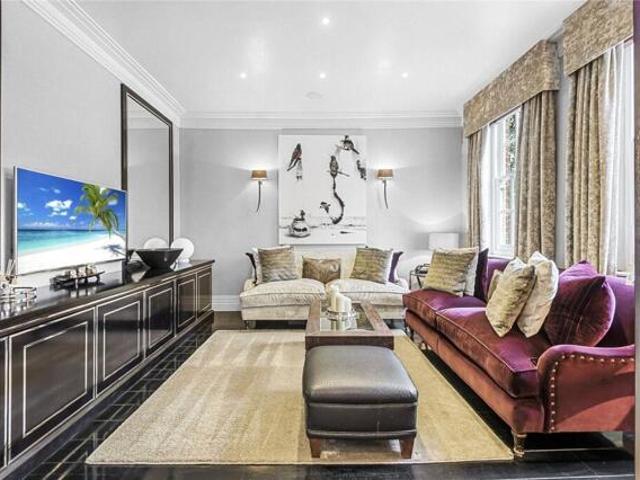 House 9 Bedroom For Rent London London 108333 ES101275400