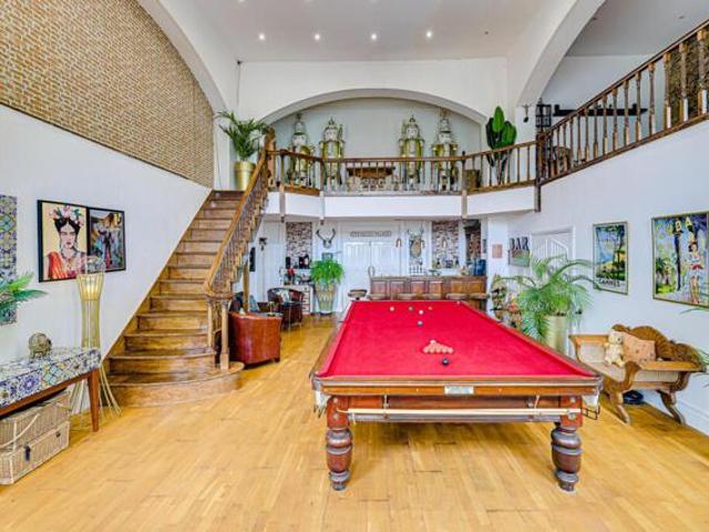 House 9 Bedroom For Sale Hockley Essex 1000000 ES100540661