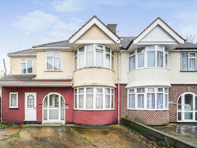 House 9 Bedroom Hounslow Greater London 87696532