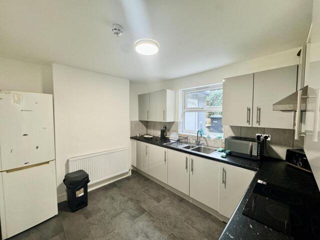 House 1 Bedroom For Rent Luton Bedfordshire 750 ES101311845