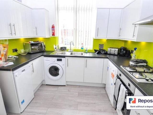 House 1 Bedroom For Rent Stockport Greater Manchester 695 ES99661524