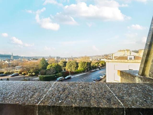 House 1 Bedroom For Sale Bath Bath And North East Somerset 190000 ELS100786443