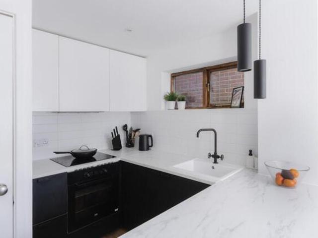 House 1 Bedroom For Sale Brentwood Essex 325000 ES100578936