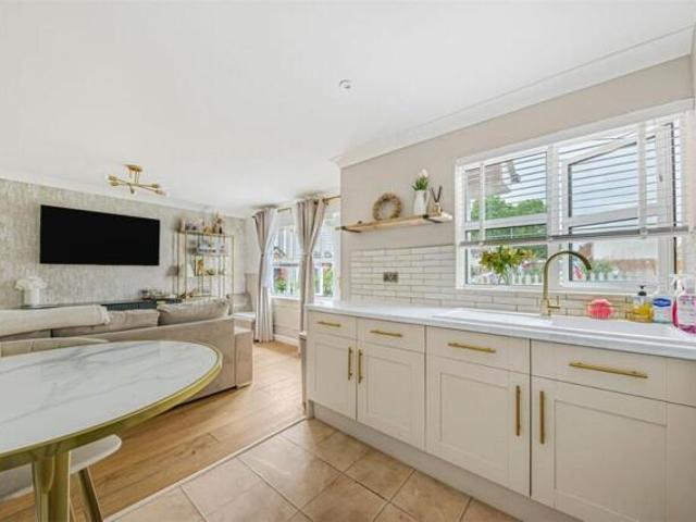 House 1 Bedroom For Sale Bromley Greater London 325000 ES99571899