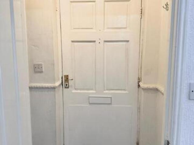 House 1 Bedroom For Sale Kingswood City Of Kingston Upon Hull 80000 ES98545680