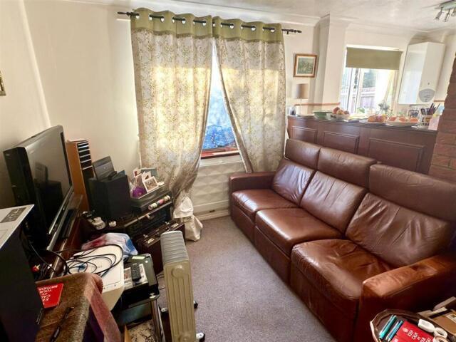 House 1 Bedroom For Sale Lowestoft Suffolk 135000 ES100366461