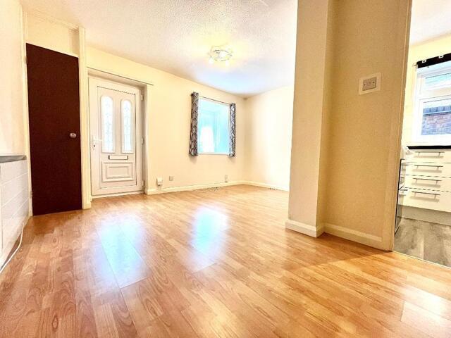 House 1 Bedroom For Sale Luton Luton 180000 ES100024157
