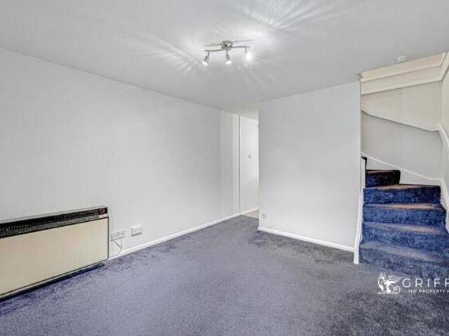 House 1 Bedroom For Sale Rainham Thurrock 240000 ELS99840100