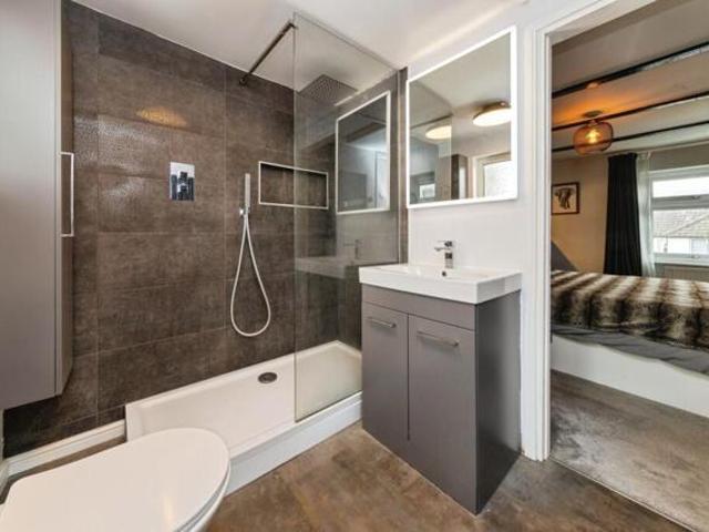 House 1 Bedroom For Sale Tonbridge Kent 260000 ES98278375