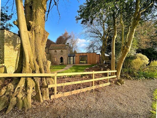 House 1 Bedroom For Sale Thornbury South Gloucestershire 295000 ES100615203