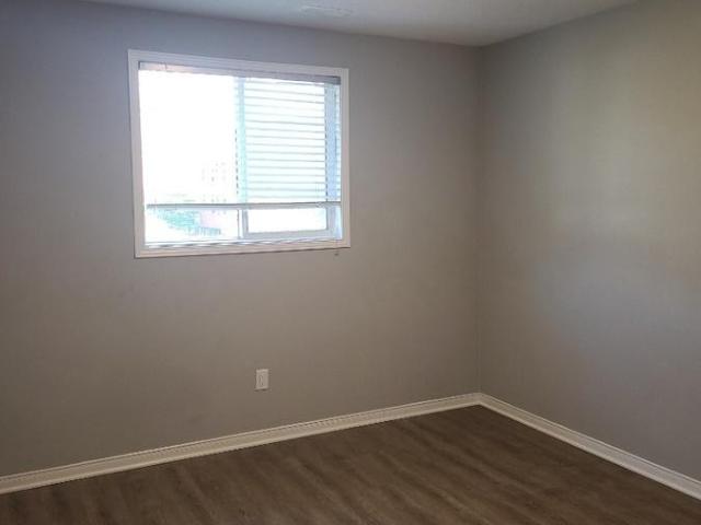 house 1 bedroom, Hamilton ON L8K 1E3 DLS89223758