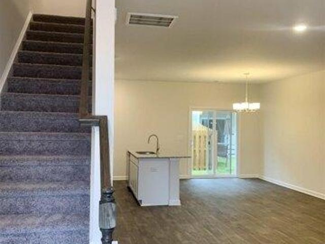 house 2 bedroom, Columbia SC 29210 DS88143558