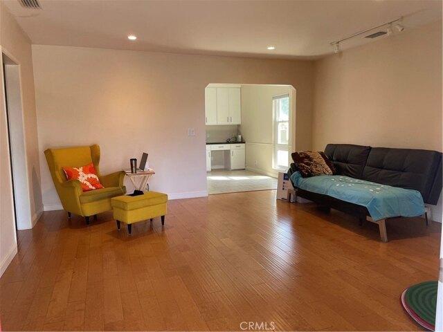 house 2 bedroom, Burbank CA 91506 DS89664865