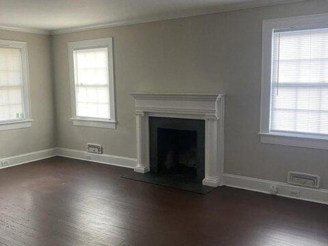 house 2 bedroom, Greenville NC 27858 DS88223681