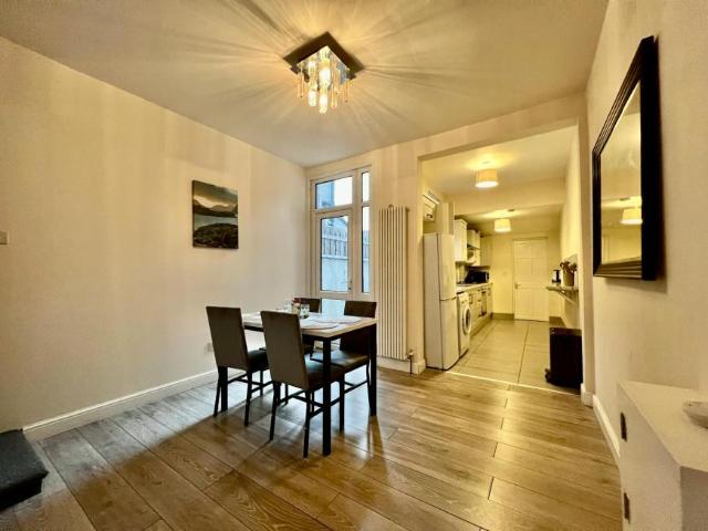 House 2 Bedroom For Rent Coventry Coventry 2800 ELS93949546