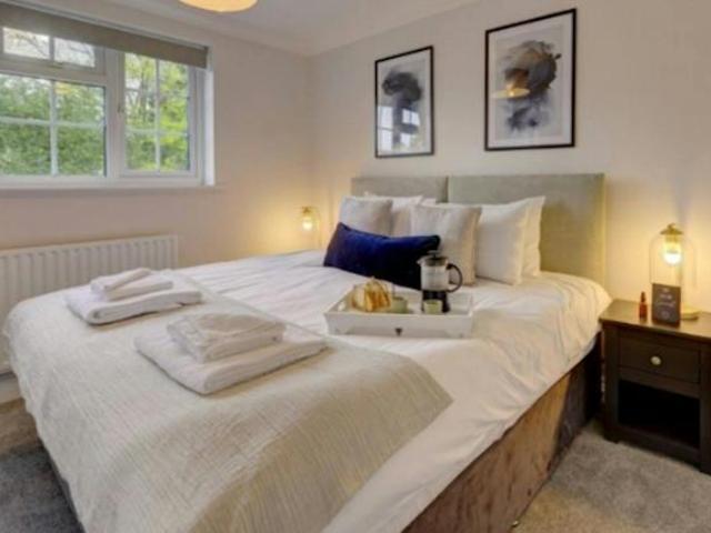 House 2 Bedroom For Rent Bedford Bedford 4000 ELS75696368