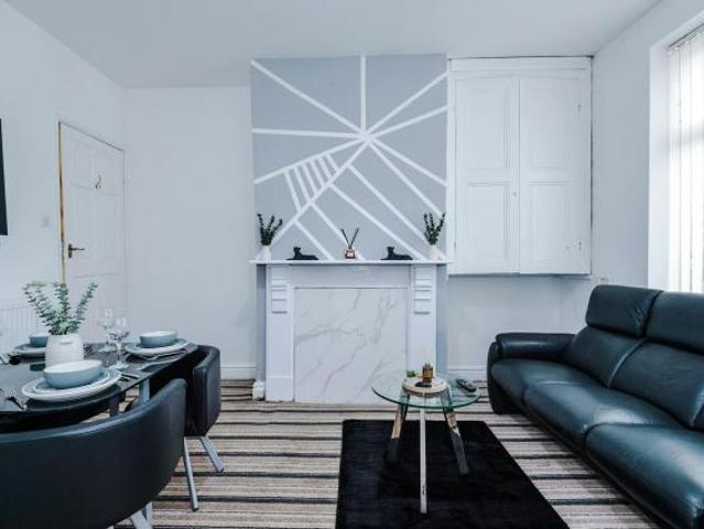 House 2 Bedroom For Rent Bradford Bradford 2399 ELS87556673