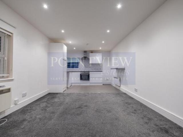 House 2 Bedroom For Rent Great Dunmow Essex 1200 ES101578365