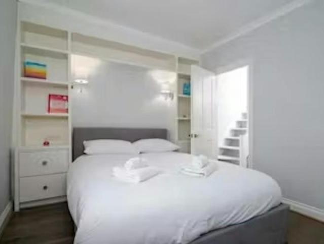 House 2 Bedroom For Rent London London 5115 ELS101587703