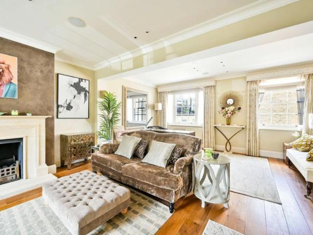 House 2 Bedroom For Rent London London 13000 ELS99374302