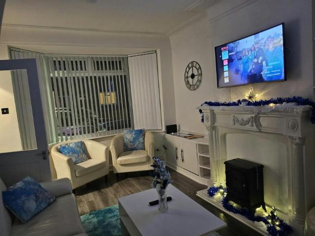 House 2 Bedroom For Rent Liverpool Liverpool 2849 ES102205648