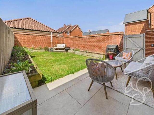 House 2 Bedroom For Sale Colchester Essex 300000 ELS101796829