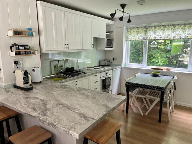 House 2 Bedroom For Sale Cornwell Cornwall 67000 ES98404414