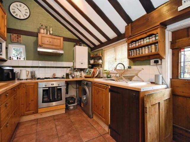 House 2 Bedroom For Sale Castle Hedingham Castle Hedingham 275000 ES101316469