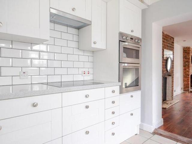 House 2 Bedroom For Sale Chichester West Sussex 350000 ES98154265