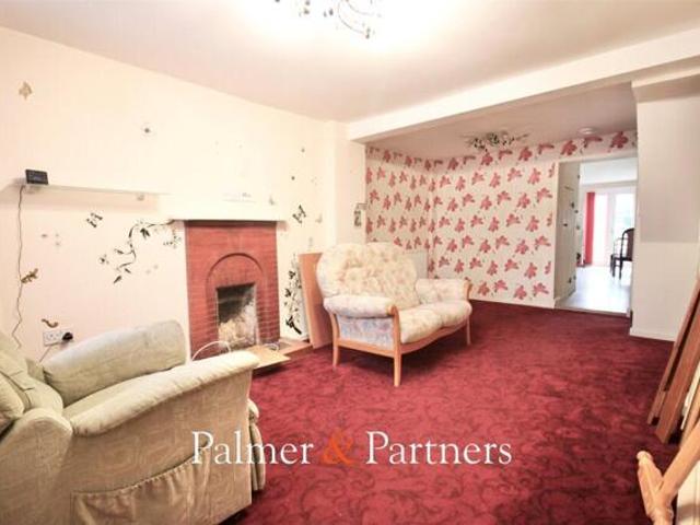 House 2 Bedroom For Sale Clacton on sea Essex 190000 ES98477558