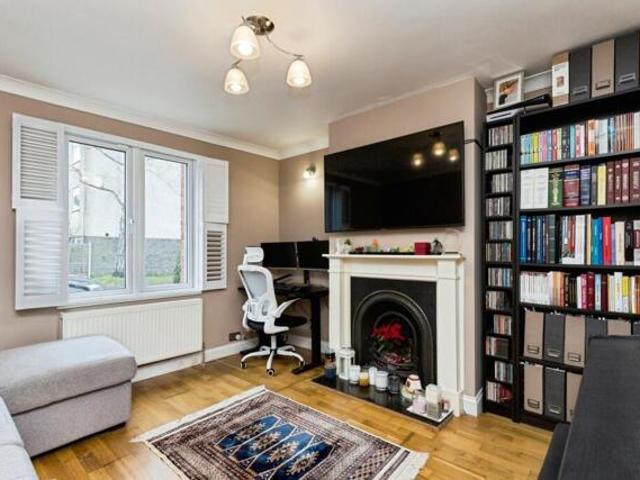 House 2 Bedroom For Sale Crawley West Sussex 385000 ES99029229