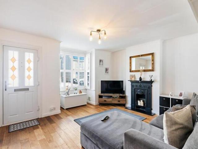 House 2 Bedroom For Sale Addlestone Surrey 425000 ELS100456704