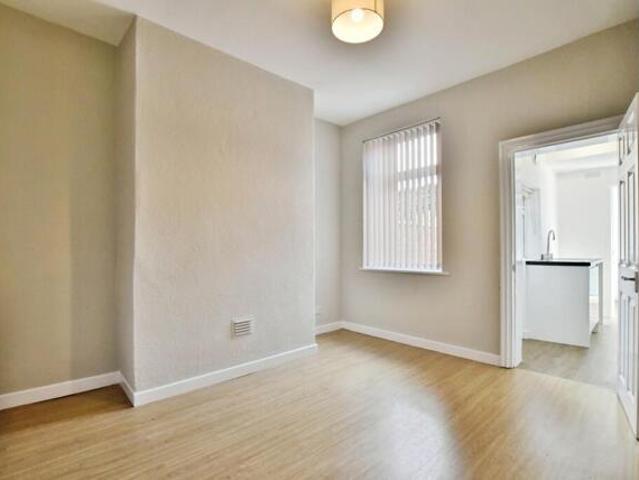 House 2 Bedroom For Sale Altrincham Trafford 290000 ELS98296925