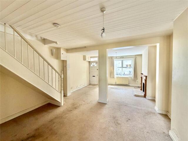 House 2 Bedroom For Sale Aldershot Hampshire 275000 ES101955362
