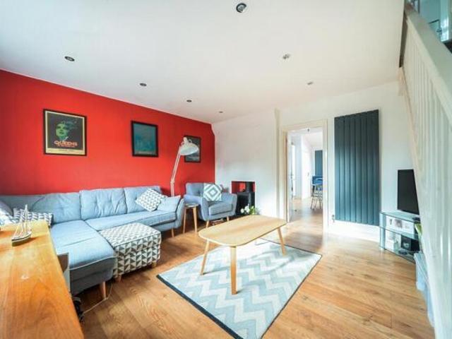 House 2 Bedroom For Sale Aldershot Hampshire 350000 ES99237052